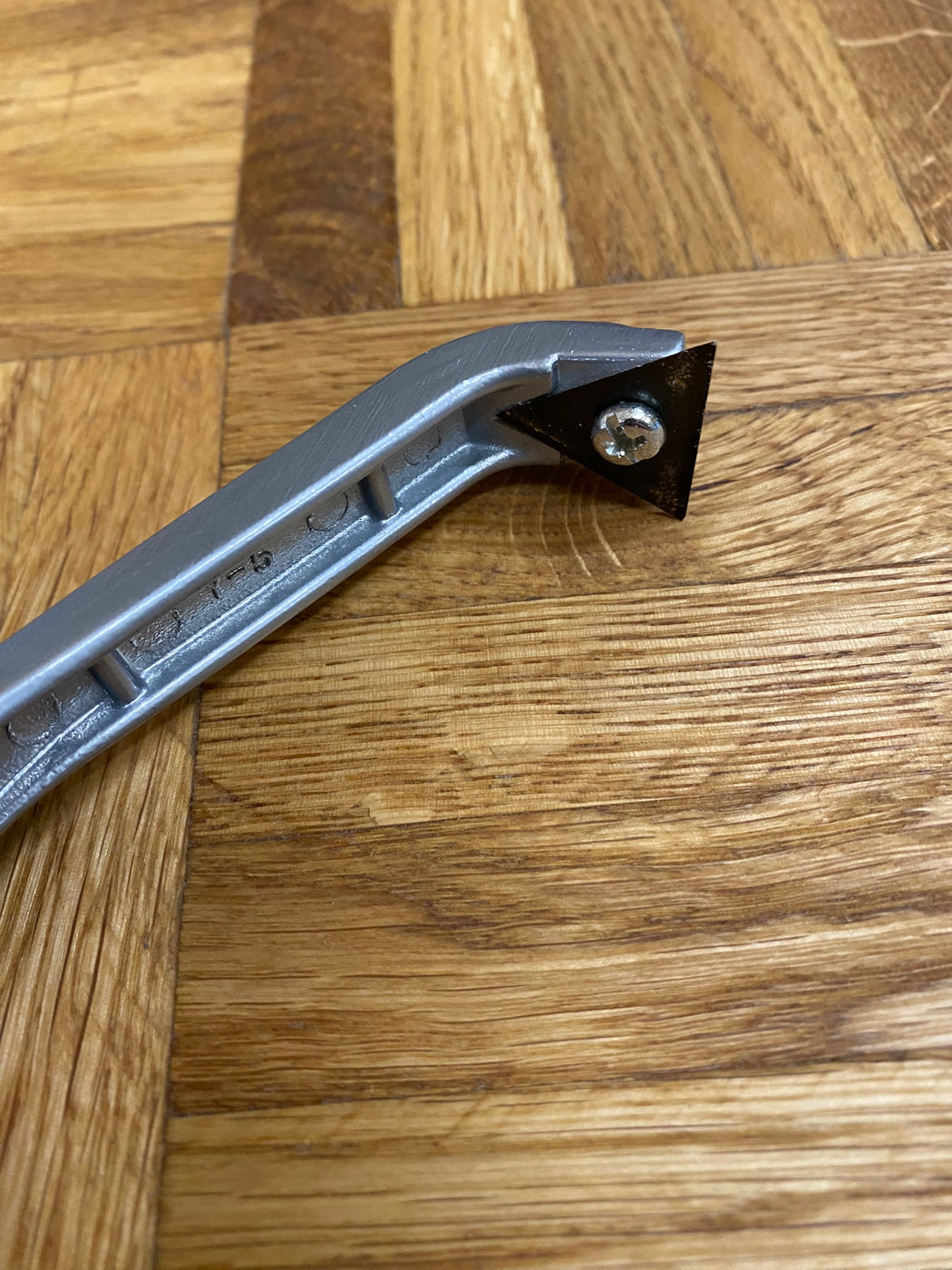 ULTIMATE CARBIDE TRIANGLE SCRAPER — Ultimate Floor Care